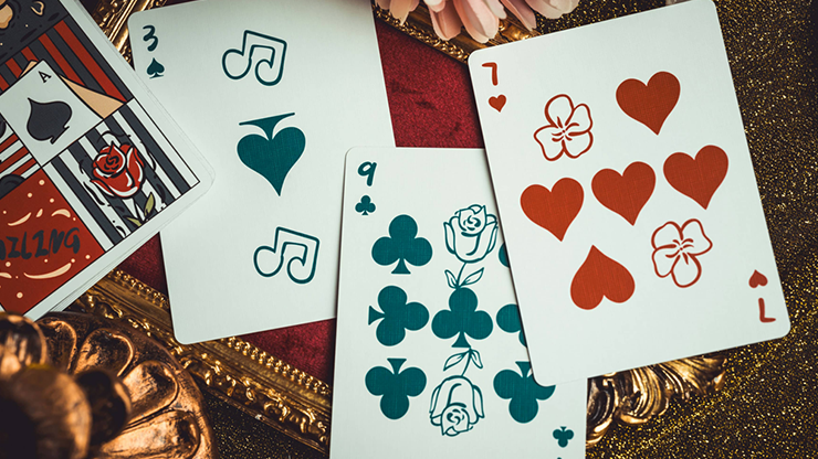 Keep Smiling: Yield Playing Cards – Magic Dream