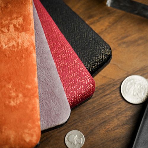 Elegant Close-up Pad – Magic Dream