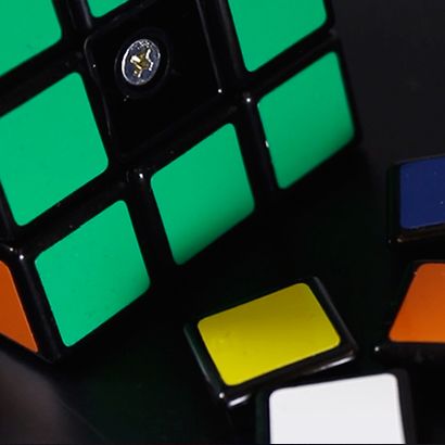 RD REGULAR CUBE de Henry Harrius : Un rubiks Cube designé pour les ...